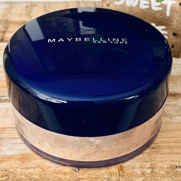 Maybelline | Makeup | Nwt Maybelline Shine Free Loose Powder Light ...